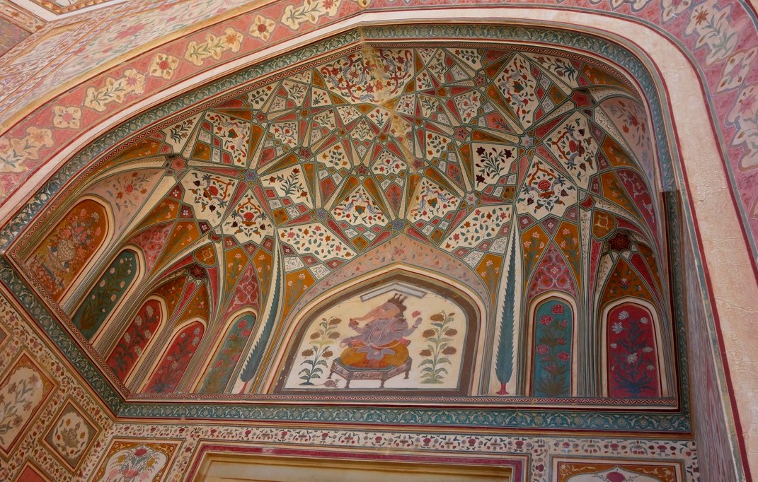 The Amber Fort: A World Of Wonders - London Frenchy Around the Globe