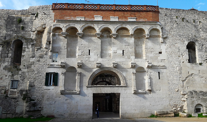 Croatia (2): Making Friends In Split - London Frenchy Around the Globe